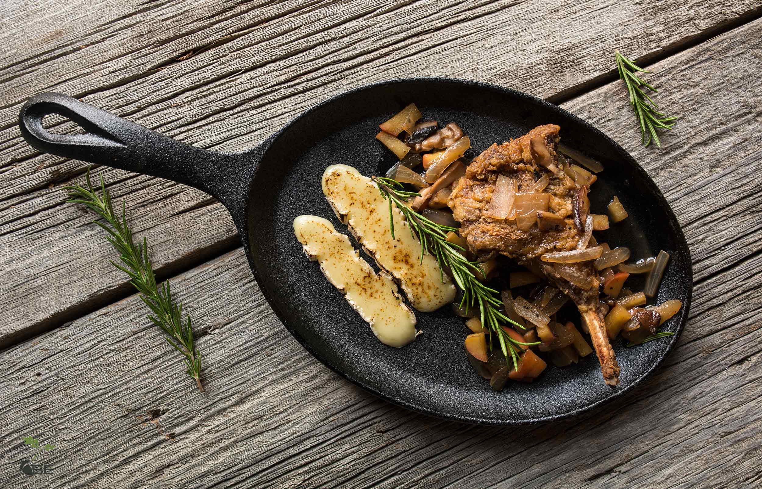 Venetian Lamb Chops with Apple-Mushroom Compote and Blazed Brie – BE ...